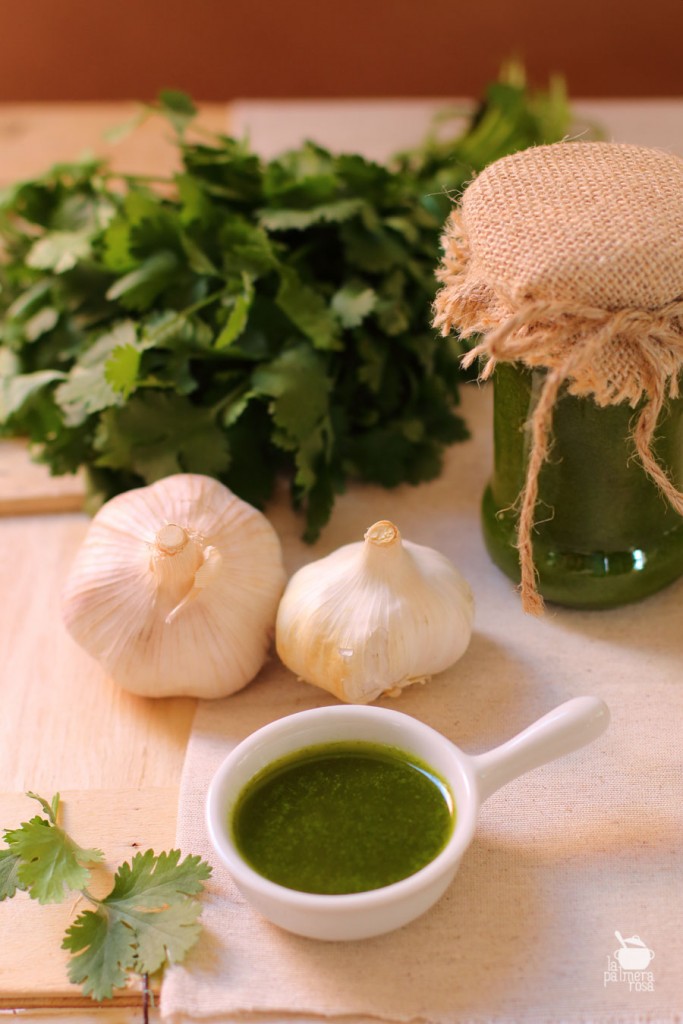 Mojo de cilantro, uno de las mejores salsas de la cocina canaria